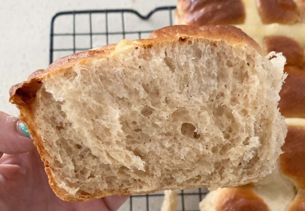 Easy Fruitless Hot Cross Bun Recipe - Create Bake Make