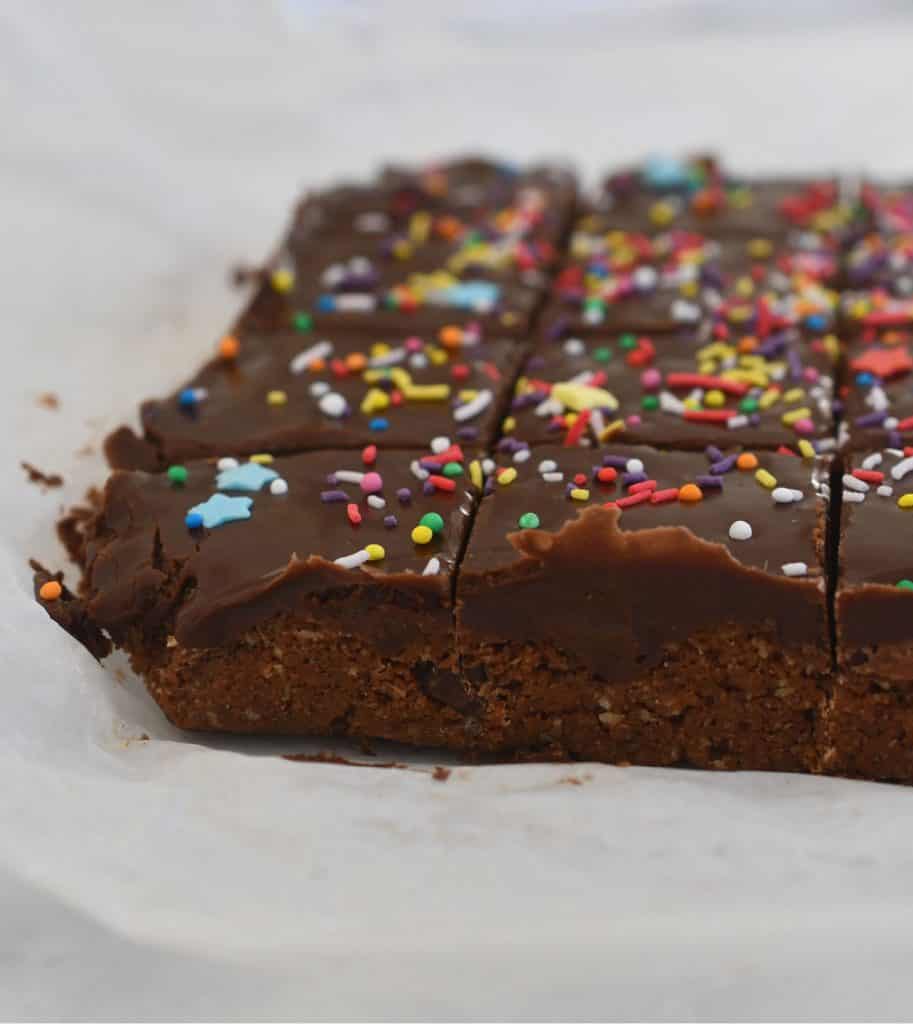 Easy Chocolate Slice - Create Bake Make