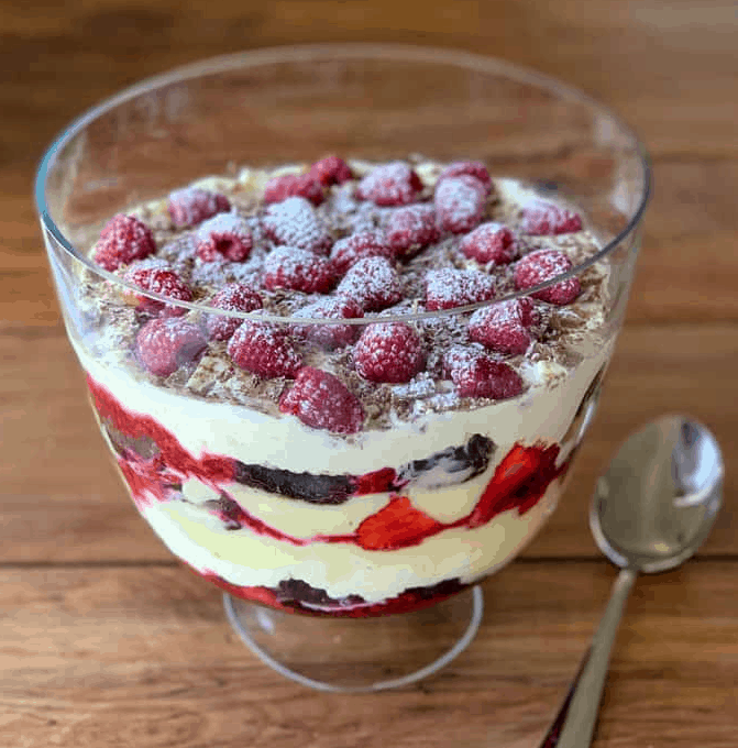 The BEST Trifle Recipes! - Create Bake Make