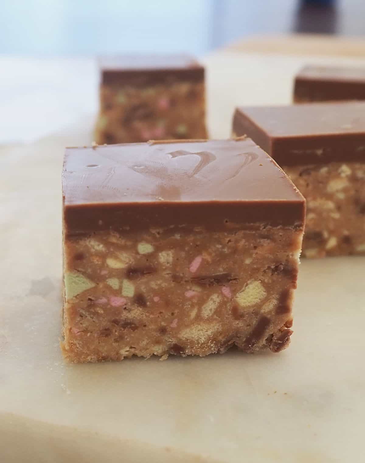 Clinkers Slice - Create Bake Make