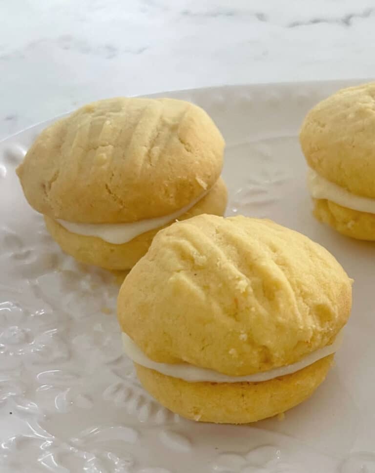 Yo Yo Biscuits - Create Bake Make