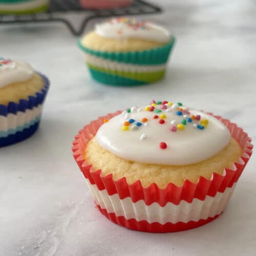 How to Make Patty Cakes - Create Bake Make