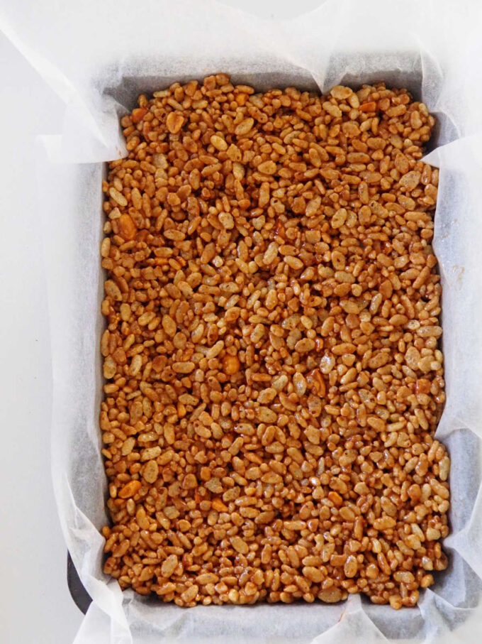 No Bake Snickers Slice Recipe - Create Bake Make