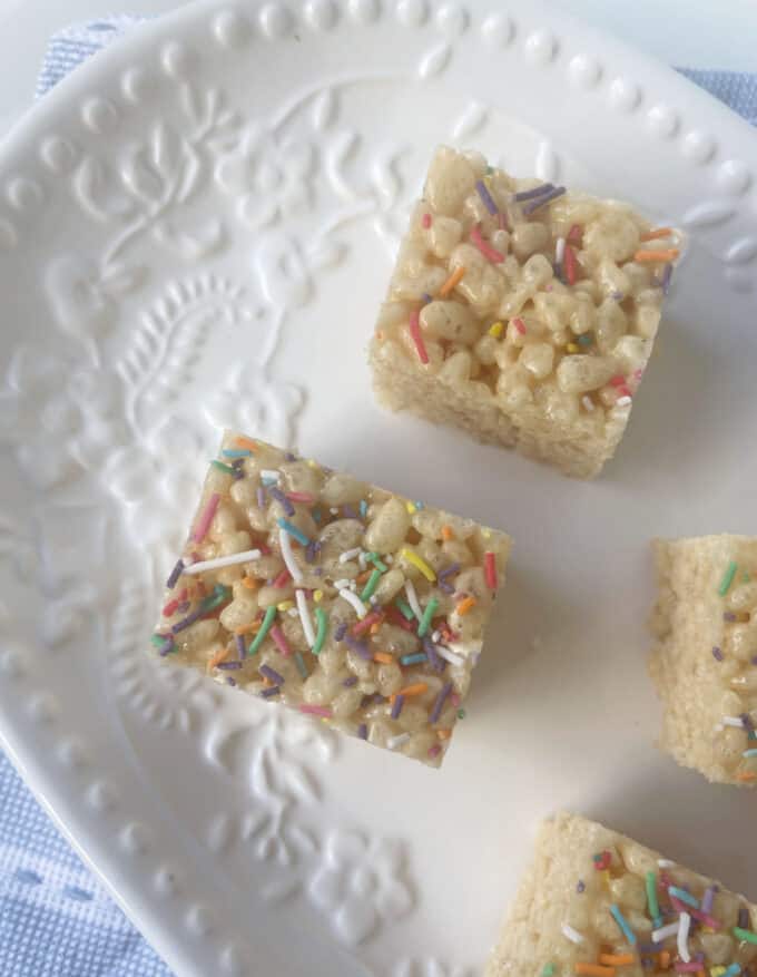 3 Ingredient Rice Bubble Bars Recipe - Create Bake Make